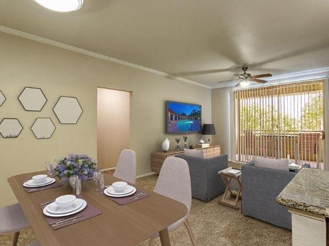 2 Br, 2 bath, Apartment 9595 E Thunderbird Rd