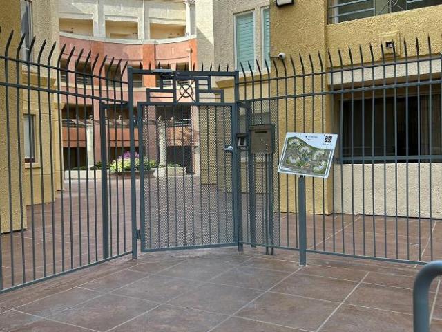 2 Br, 2 bath, Apartment Flamingo Road