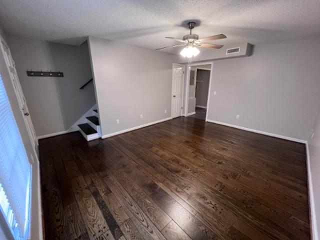 2 Br, 2 bath, Condo 401 Moore St