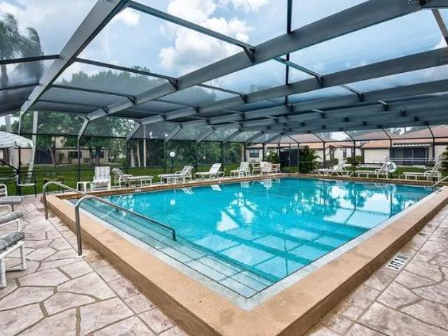 2 Br, 2 bath, Condo 4022 Beaver Lane