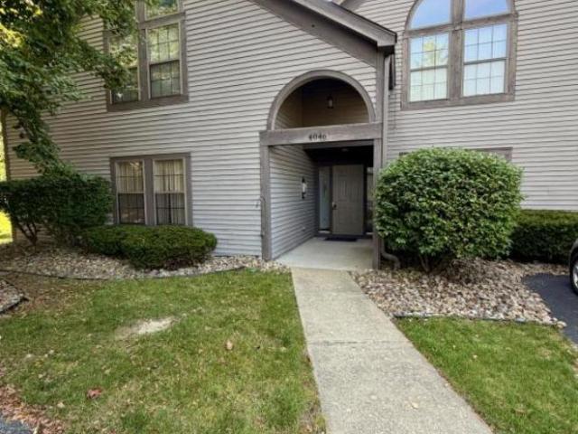 2 Br, 2 bath, Condo 4046 Saint Andrews Ct