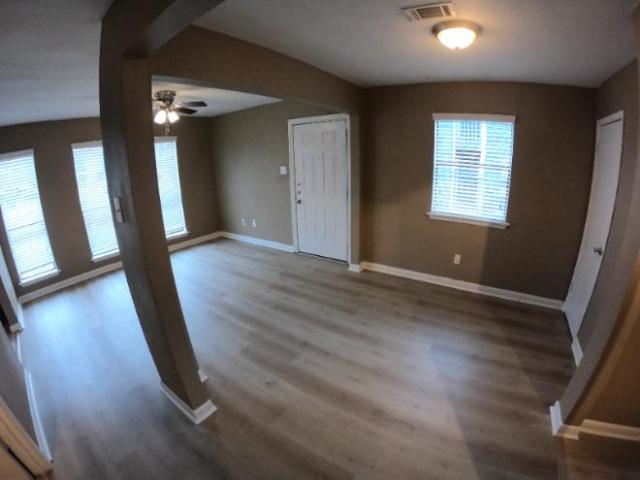 2 Br, 2 bath, Condo 404 Manuel Drive