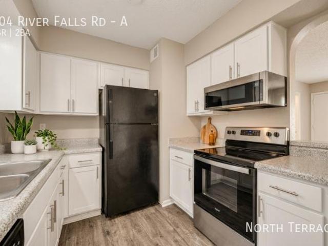 2 Br, 2 bath, Condo 404 River Falls Rd