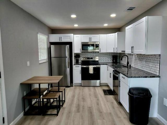 2 Br, 2 bath, Condo 406 Base Ave
