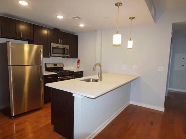 2 Br, 2 bath, Condo 411 N 41st Street