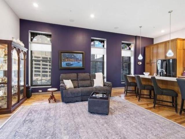 2 Br, 2 bath, Condo 411 Plum St