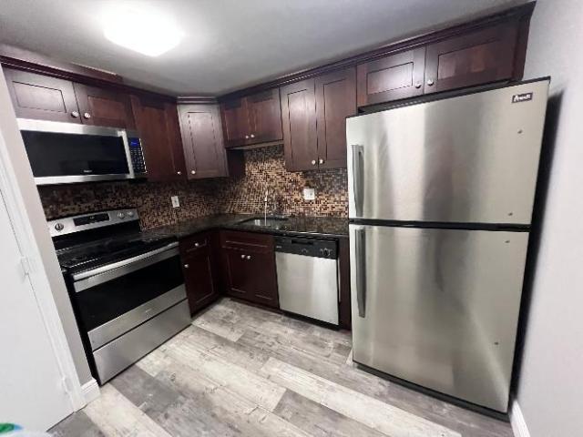 2 Br, 2 bath, Condo 4158 Inverrary Dr