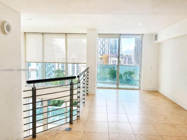2 Br, 2 bath, Condo 41 SE 5th St