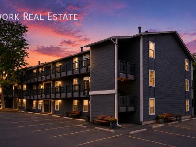 2 Br, 2 bath, Condo 420 S Depew St