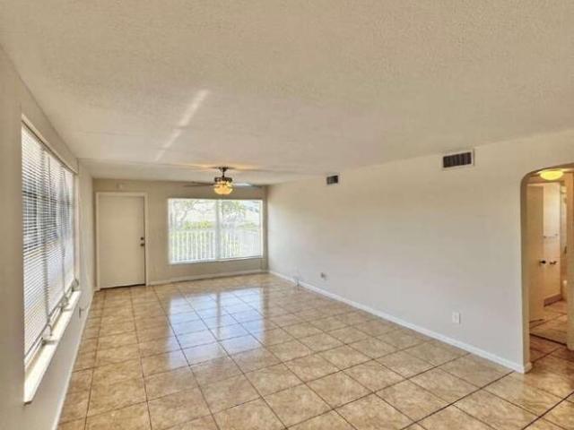 2 Br, 2 bath, Condo 4212 Rita Lane