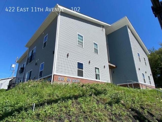 2 Br, 2 bath, Condo 422 Chittenden Avenue
