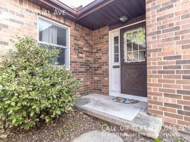 2 Br, 2 bath, Condo 4239 W Central Ave