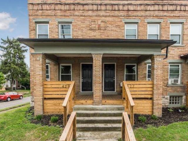 2 Br, 2 bath, Condo 427 Clinton Street