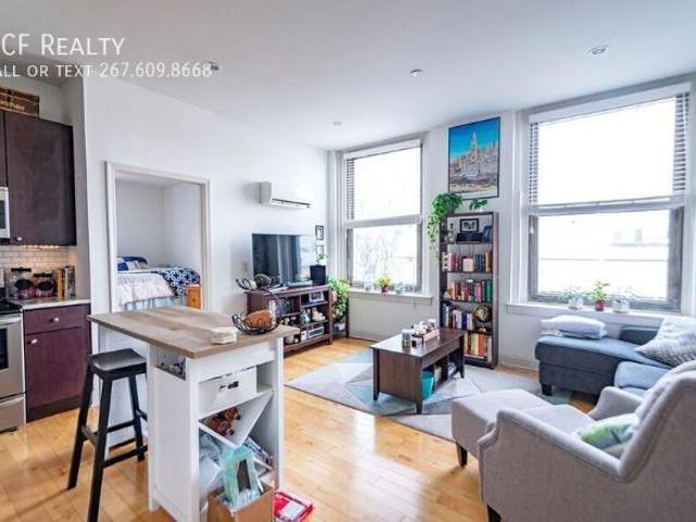 2 Br, 2 bath, Condo 427 Monroe Street