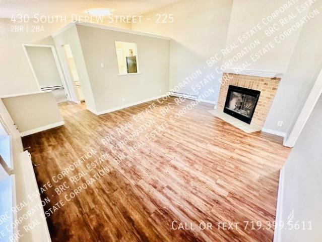 2 Br, 2 bath, Condo 430 South Depew Street