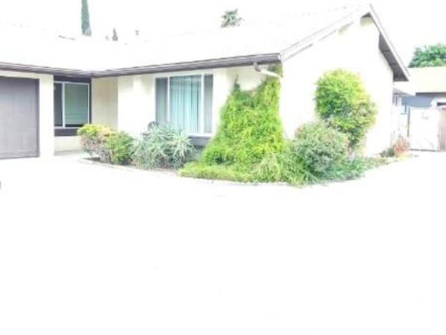 2 Br, 2 bath, Condo 43731 Nathan Drive