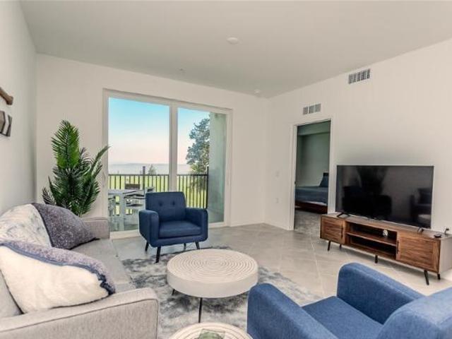 2 Br, 2 bath, Condo 43985 Boardwalk Loop