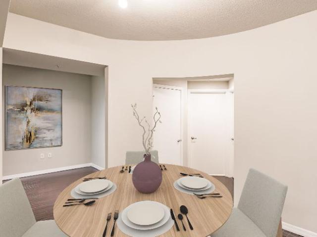 2 Br, 2 bath, Condo 440 Ne 4th Ave