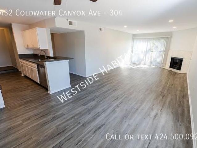 2 Br, 2 bath, Condo 4432 Coldwater Canyon Ave