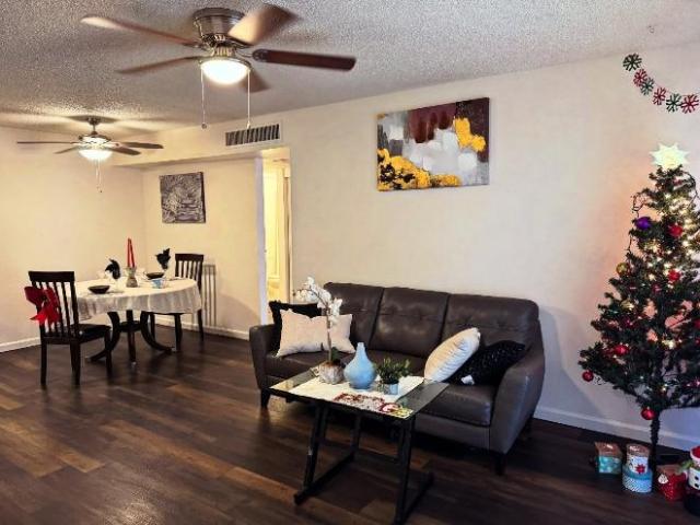 2 Br, 2 bath, Condo 4444 N 7th Ave
