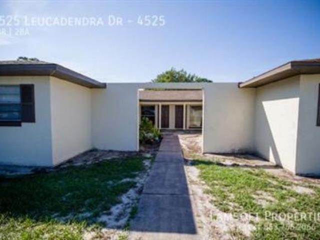 2 Br, 2 bath, Condo 4525 Leucadendra Dr