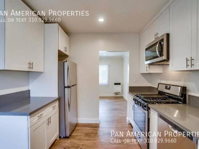2 Br, 2 bath, Condo 455 W 4th St