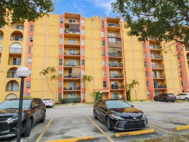 2 Br, 2 bath, Condo 4717 NW 7th St