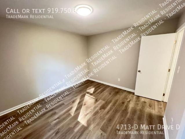 2 Br, 2 bath, Condo 4713 Matt Dr