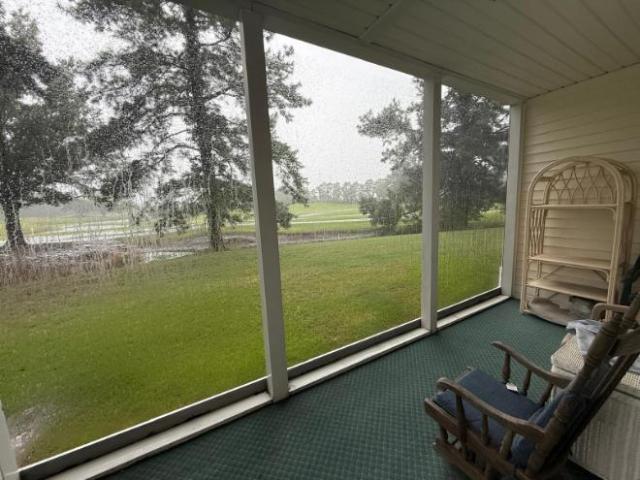 2 Br, 2 bath, Condo 472 River Oaks Dr