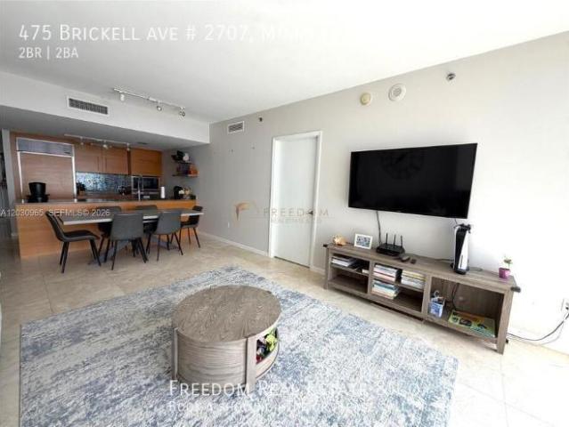 2 Br, 2 bath, Condo 475 Brickell Ave