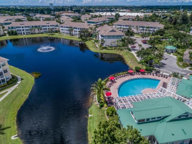 2 Br, 2 bath, Condo 4802 51st Street West