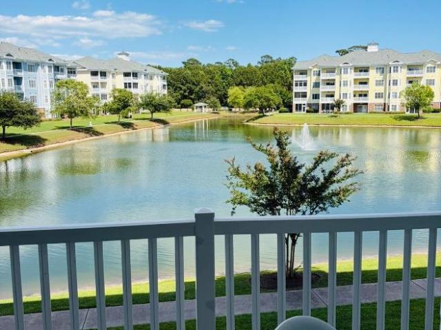 2 Br, 2 bath, Condo 4828 Magnolia Lake Dr