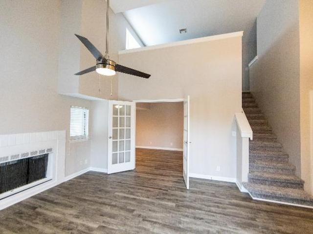 2 Br, 2 bath, Condo 48 Mcprice Ct
