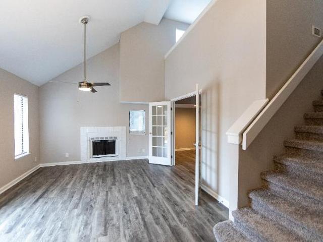 2 Br, 2 bath, Condo 48 Mcprice Ct
