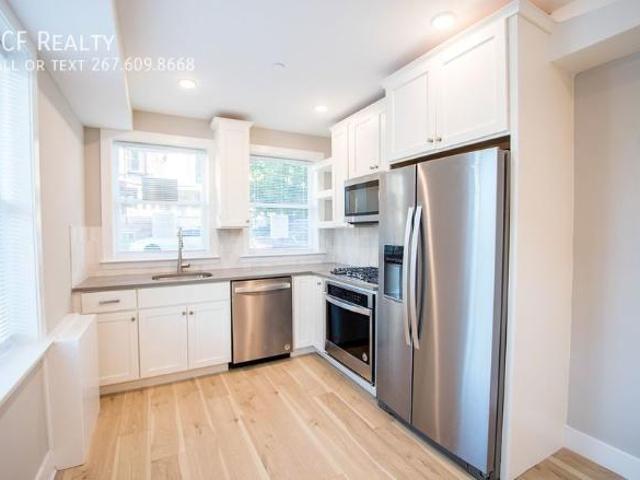 2 Br, 2 bath, Condo 4926 Locust Street
