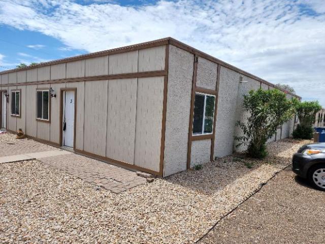 2 Br, 2 bath, Condo 499 E Navajo Avenue