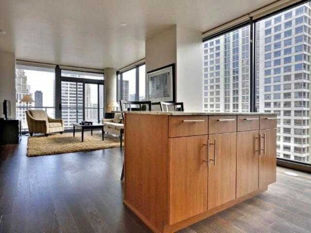2 Br, 2 bath, Condo 500 N State St