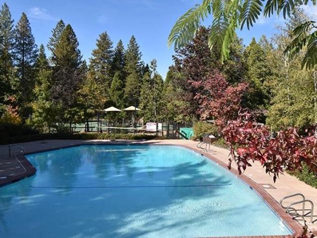 2 Br, 2 bath, Condo 504 Dogwood Dr