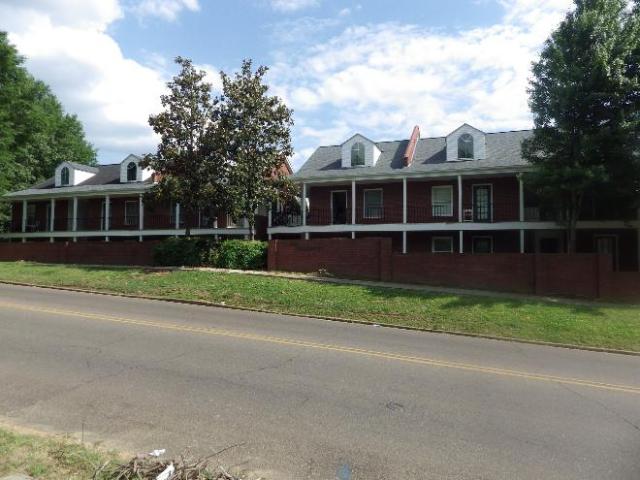 2 Br, 2 bath, Condo 510 E Gillespie