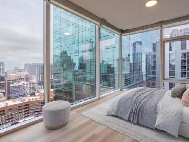 2 Br, 2 bath, Condo 510 N St Clair St