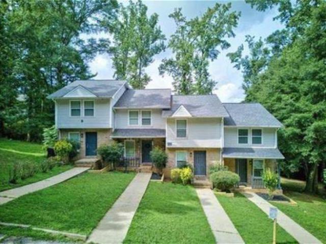 2 Br, 2 bath, Condo 5148 Spring St
