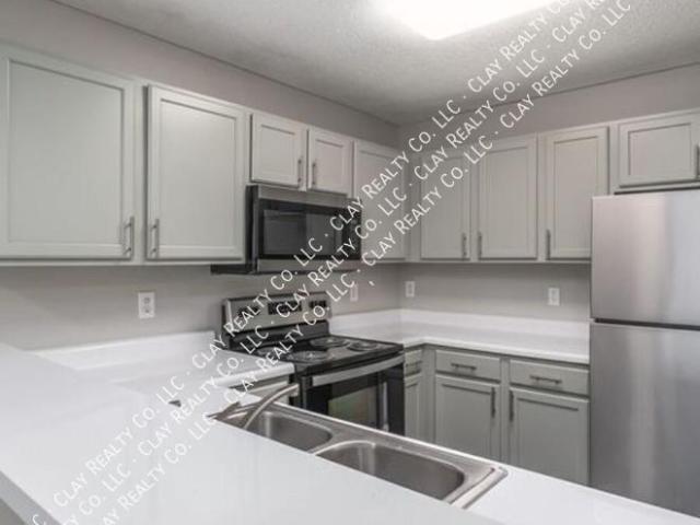 2 Br, 2 bath, Condo 514 Coapman St