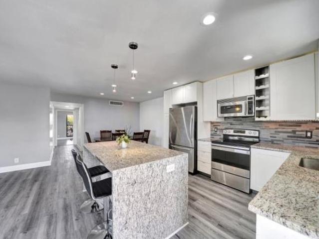 2 Br, 2 bath, Condo 516 Osprey Drive