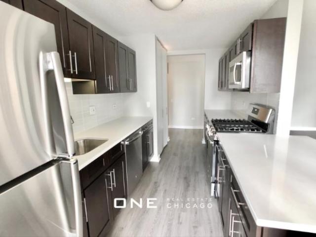 2 Br, 2 bath, Condo 525 N State
