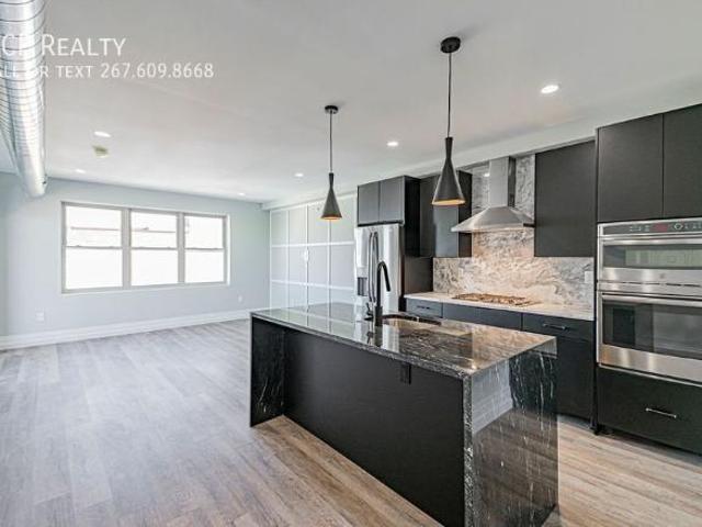 2 Br, 2 bath, Condo 526 Brown Street