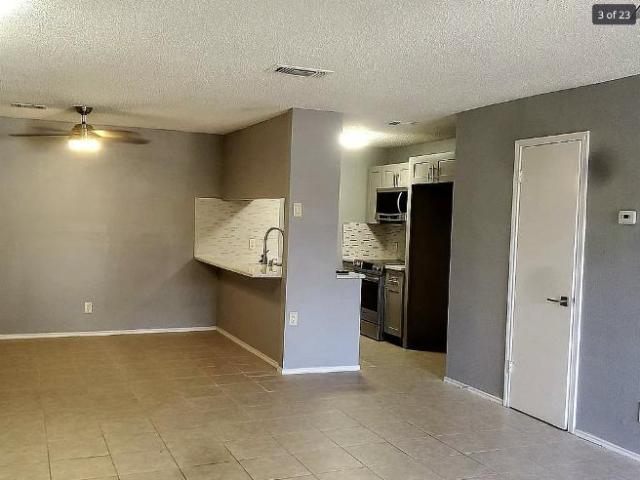 2 Br, 2 bath, Condo 5322 Medical Dr
