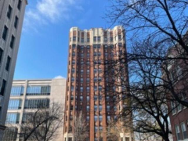 2 Br, 2 bath, Condo 5346 S Cornell Ave