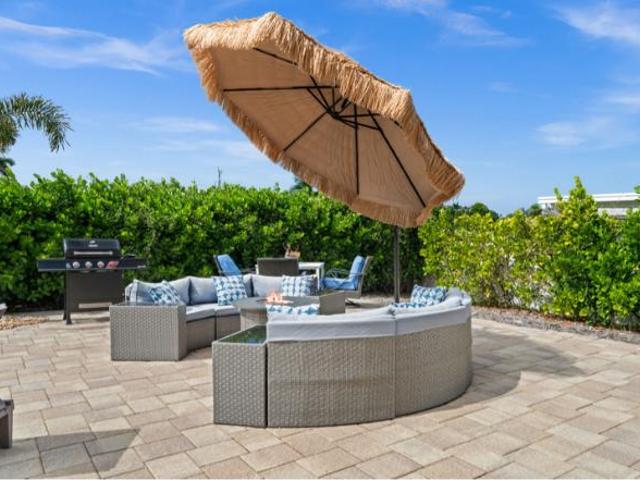 2 Br, 2 bath, Condo 5420 Chiquita S