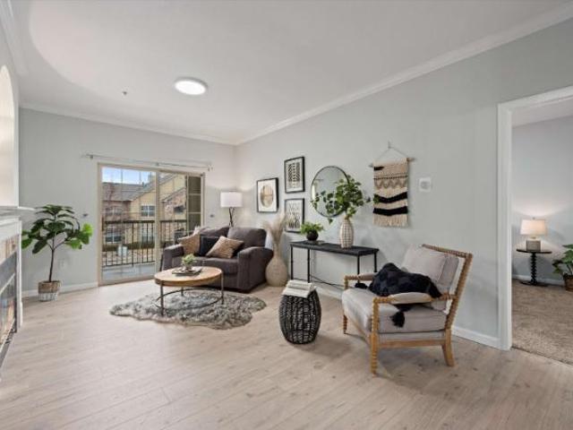 2 Br, 2 bath, Condo 5620 Fossil Creek Pkwy