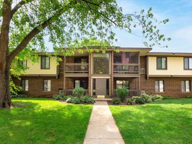 2 Br, 2 bath, Condo 566 Somerset Lane
